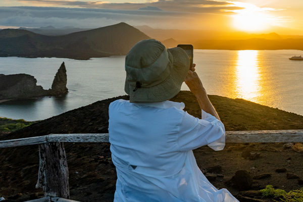 Cruise Deals & Last-Minute Discounts | AAA